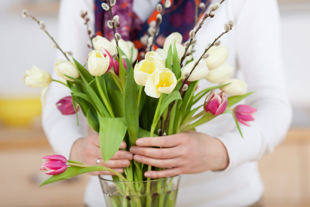 12 Ways to Extend the Life of Your Flowers - Between Carpools