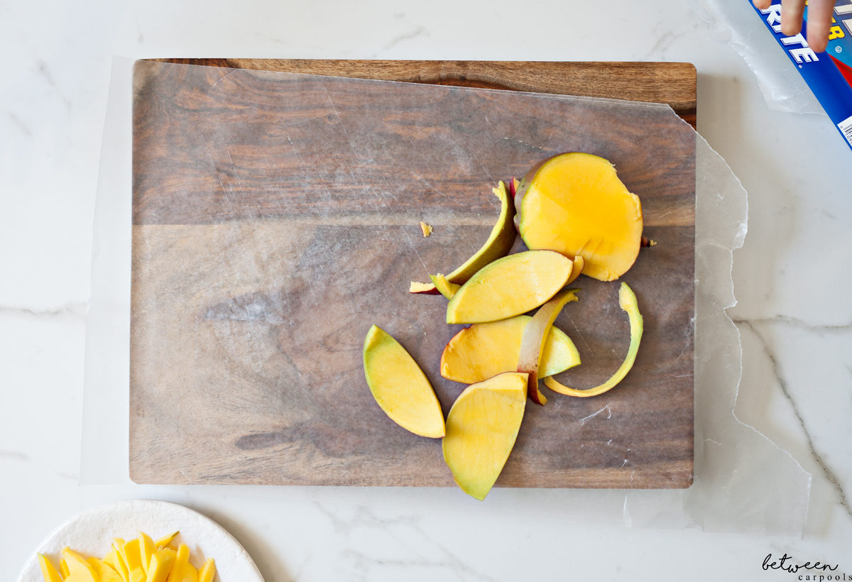 This Cutting Board Hack Makes Cleaning Up So Easy - Between Carpools
