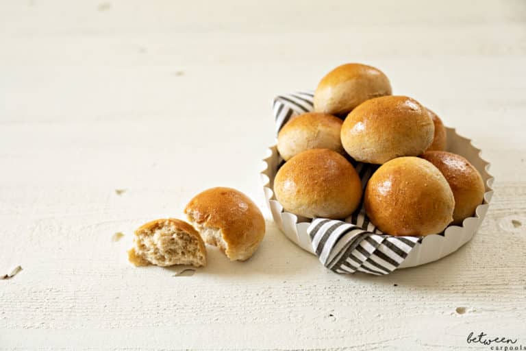 These Mezonos Rolls Are A Cinch To Make - Between Carpools