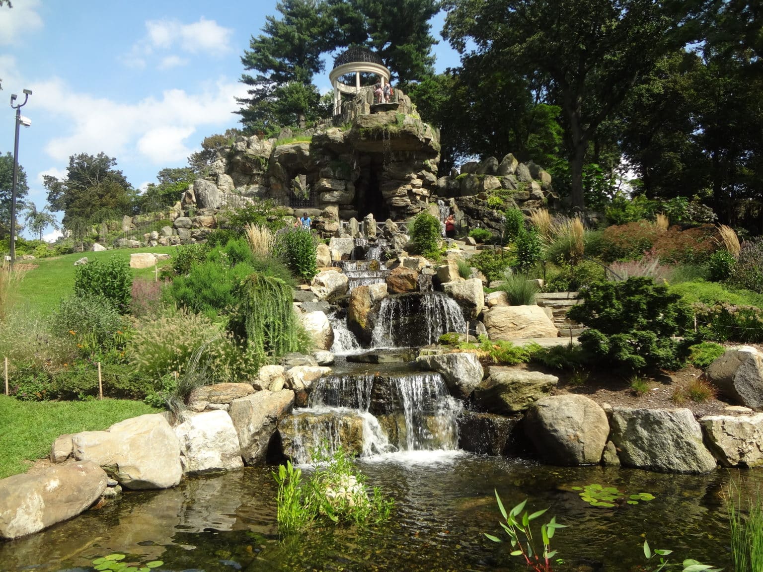 6 Beautiful Outdoor Destinations For A Family Day Trip - Between Carpools