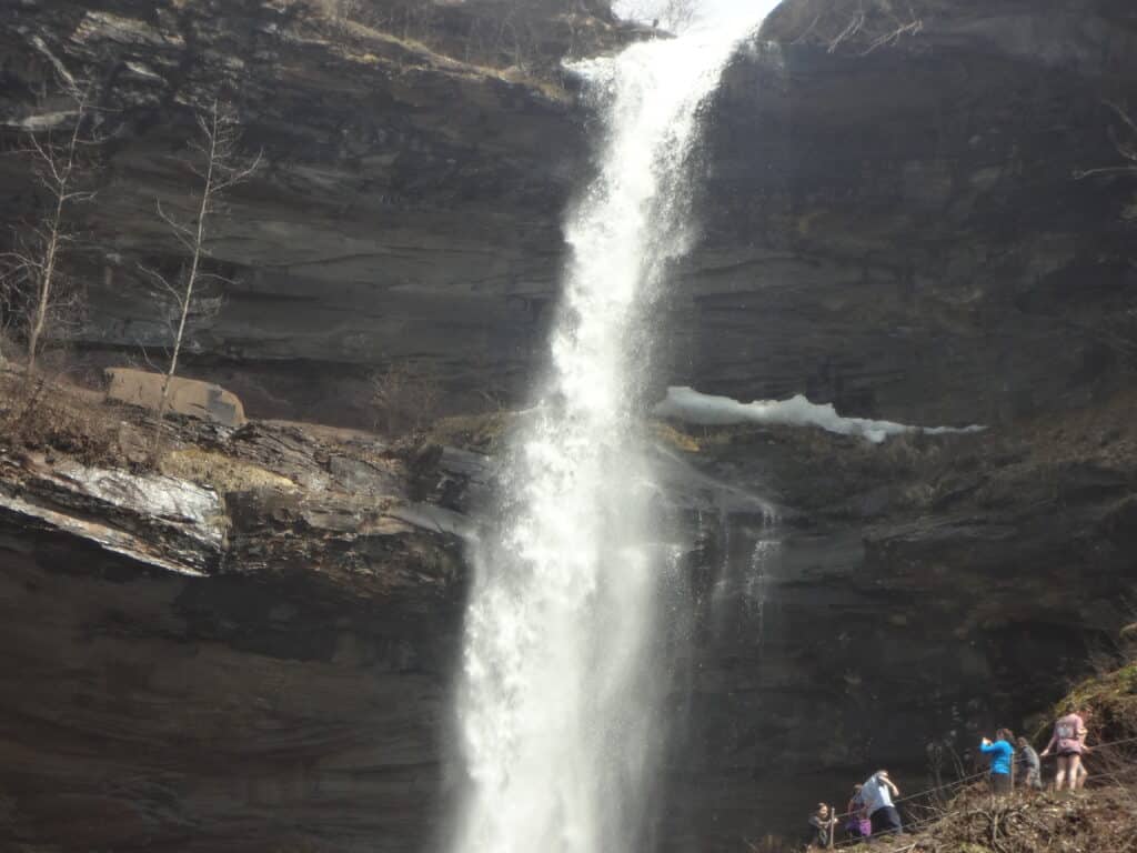 6 Waterfalls I Love to Visit - Between Carpools