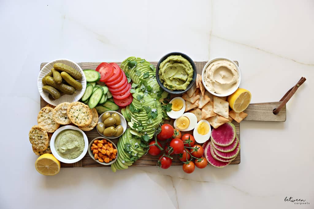 How to Make an Avocado Board (Perfect for Shalosh Seudos) - Between ...