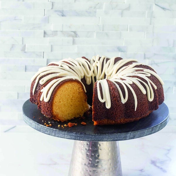 Miriam (Pascal) Cohen’s Ultimate Pesach Vanilla Bundt Cake - Between ...