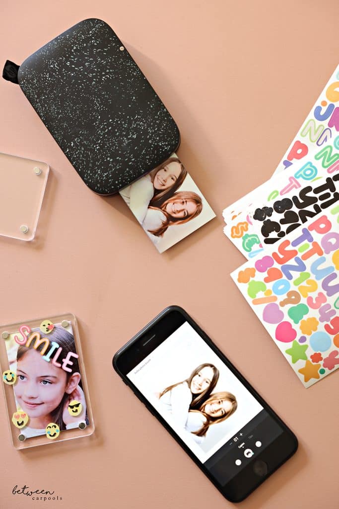 Magnetic Picture Frame Craft - No Mess! - Between Carpools