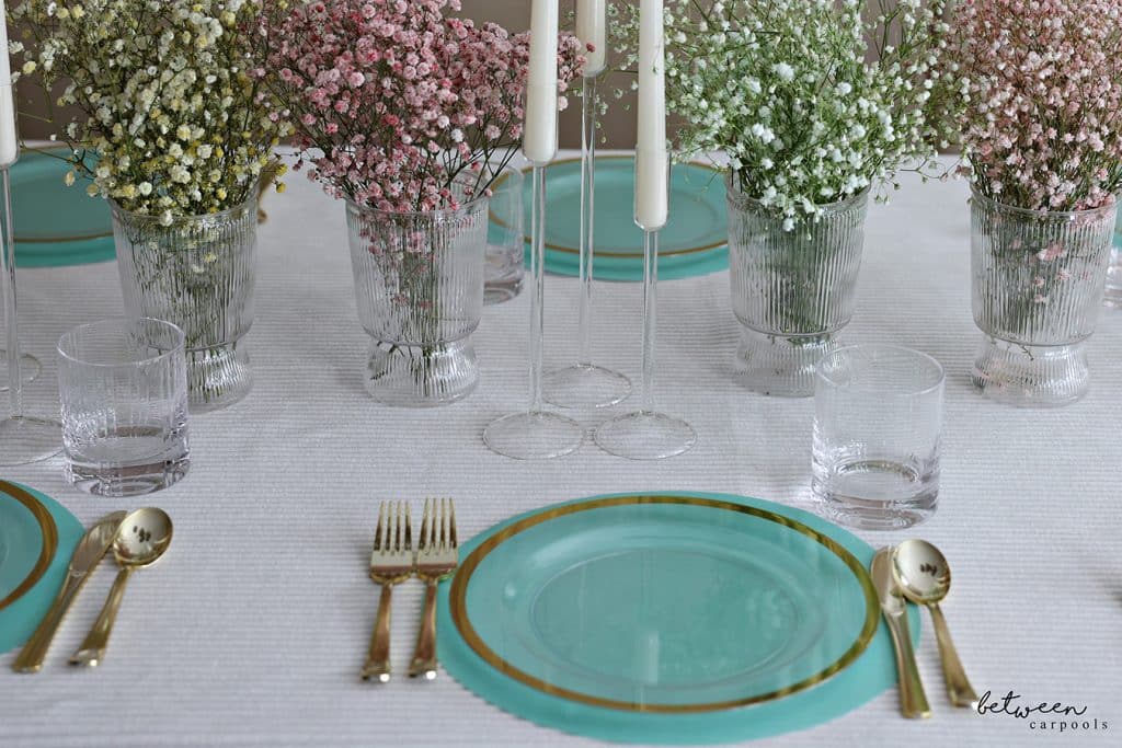 Recreate This Purim Table with Colored Baby’s Breath - Between Carpools